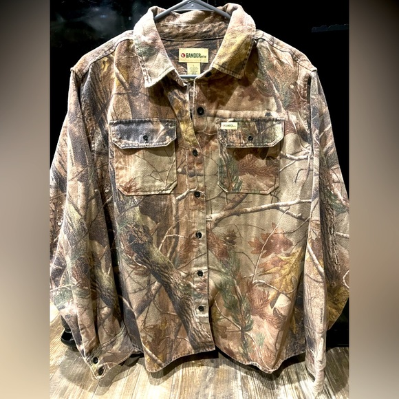 Gander Mountain | Shirts | Vintage 9s Gander Mountain Realtree Camo ...